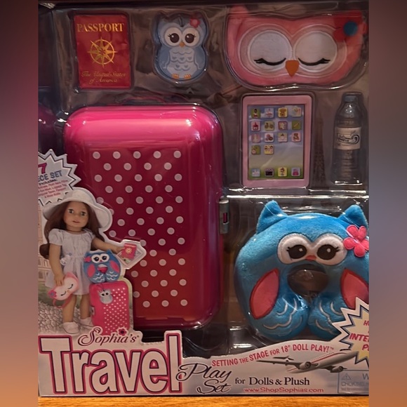 Sophia’s | Toys | Suitcase Travel Set For 8 Dolls Including American ...